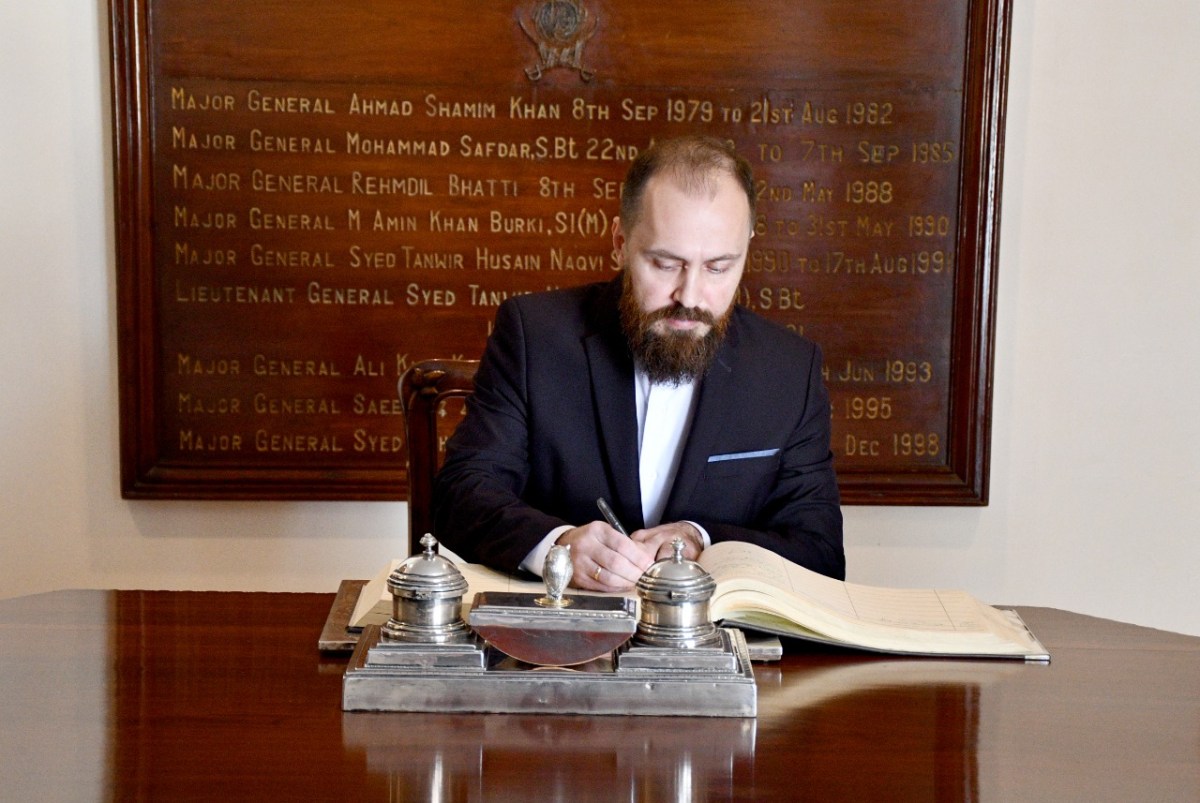 Leonid Savin: «Rusia no dejará a sus socios en tiempos difíciles como ...